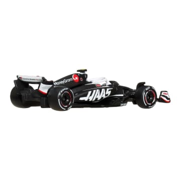 Hot Wheels 1:64 Scale Premium Die-Cast Formula 1 Collectible Toy Race ...