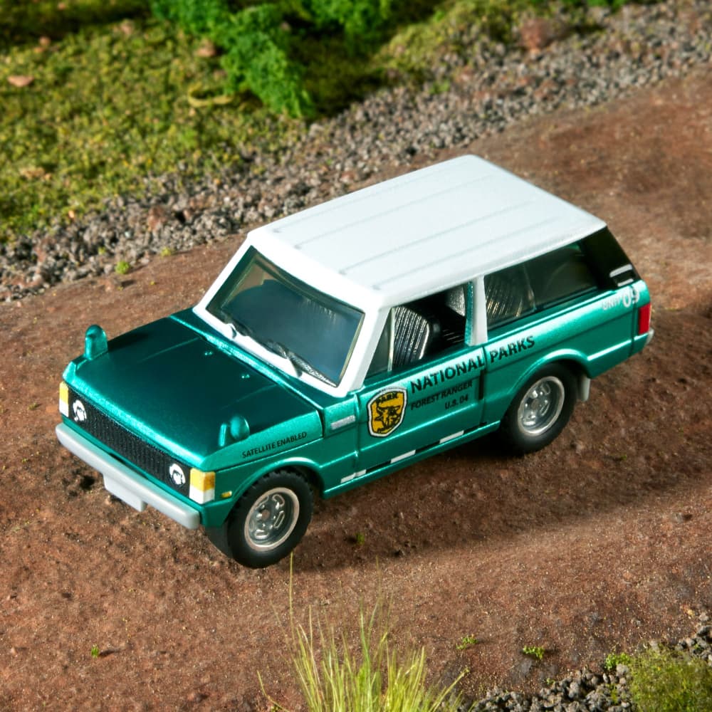Matchbox Collectors 1975 Range Rover | Mattel Creations