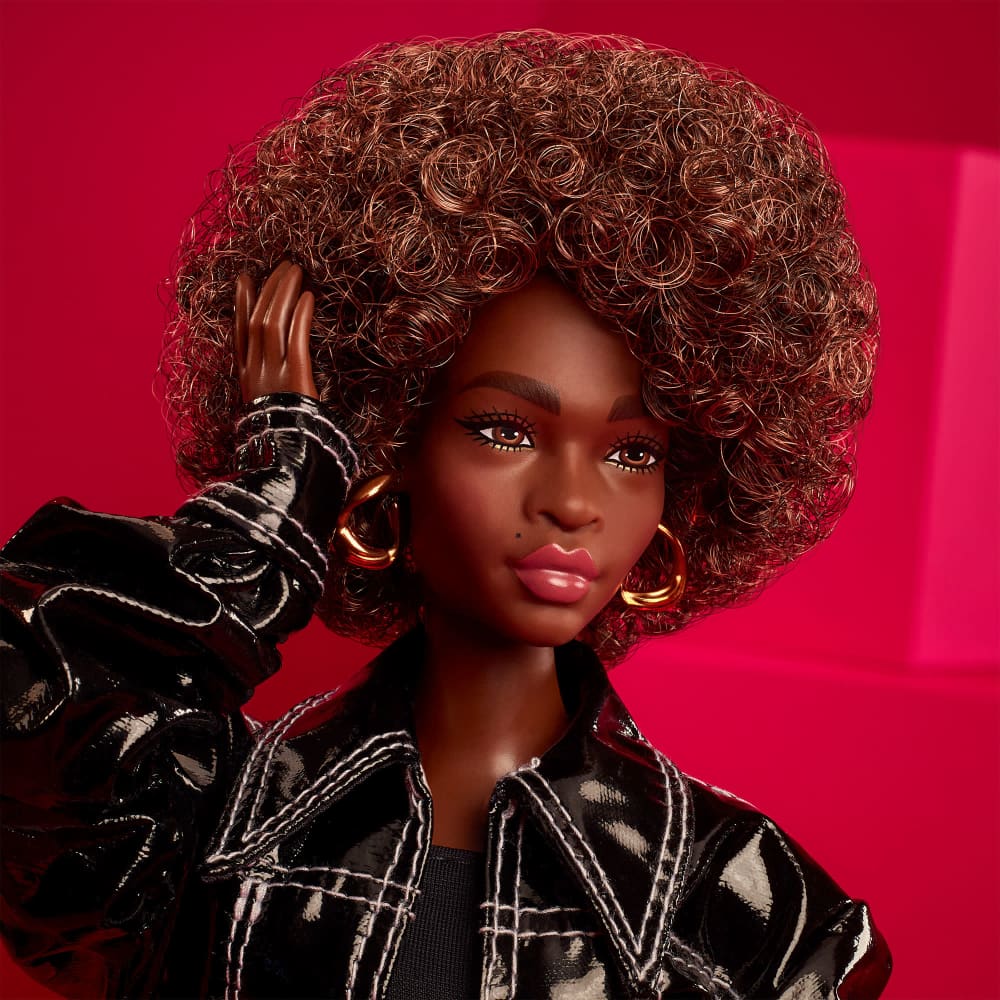 You Create Barbie Basics Doll Kit #3 | Mattel Creations