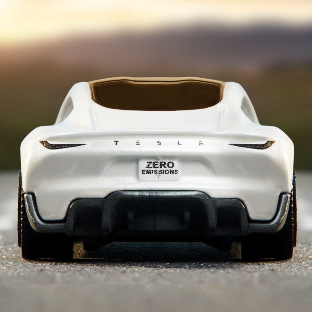 Matchbox Tesla Roadster – Mattel Creations
