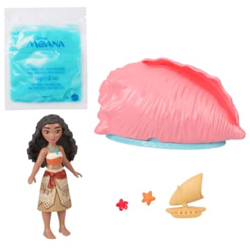 Disney Moana OCEAN SHELL REVEAL Small Doll Assortment | Mattel